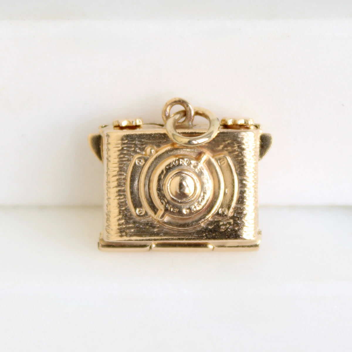 Vintage Mid-Century Camera Locket Charm in 14k – The Eden Collective